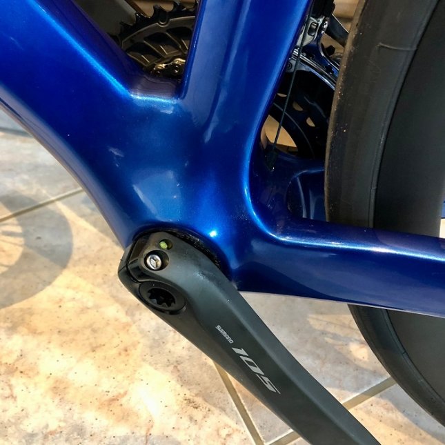 Comprar Bicicleta Hypervox Comp Disc Shimano 105 22v (Azul e Branco) - Swift Carbon | BP Bike Shop