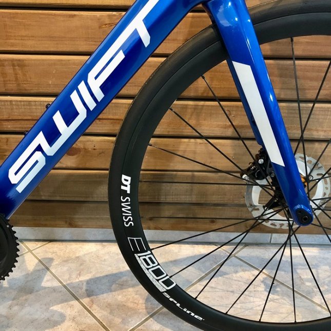 Comprar Bicicleta Hypervox Comp Disc Shimano 105 22v (Azul e Branco) - Swift Carbon | BP Bike Shop