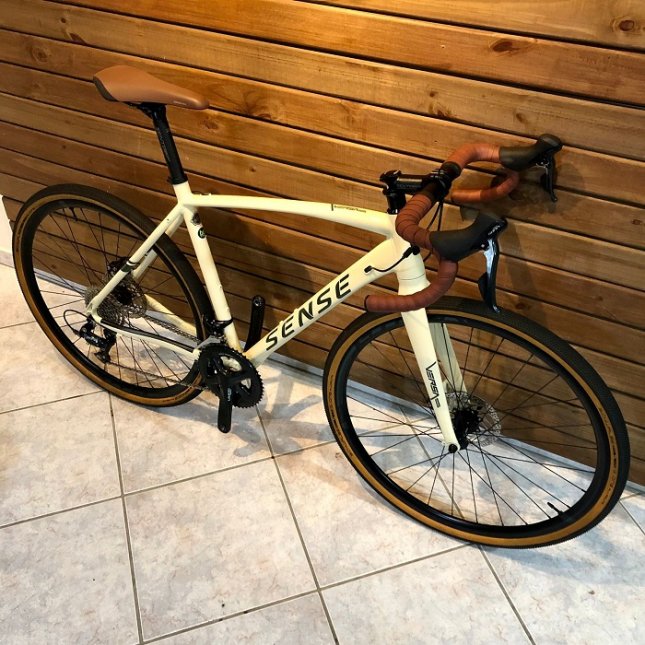 Comprar Bicicleta Semi Nova Gravel Versa Comp Shimano Sora 18v - Sense ...