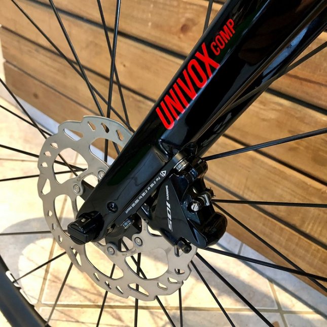 Comprar Bicicleta Univox Comp Disc Shimano 105 22v (Cinza e Preto ...