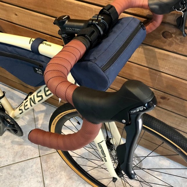 Comprar Bicicleta Versa Comp Shimano Sora 18v (Creme e Verde) - Sense ...