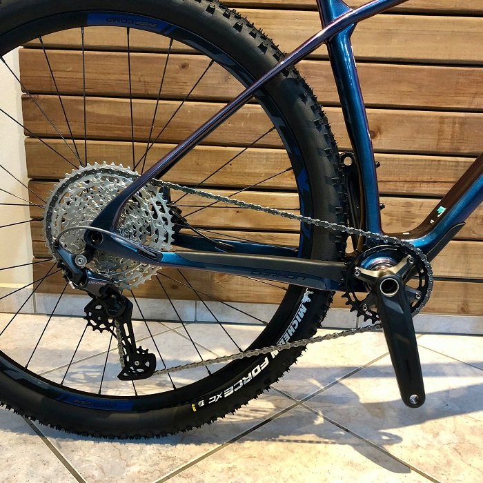 Comprar Bicicleta Impact Carbon Pro Shimano Deore 12v (Camaleão ...