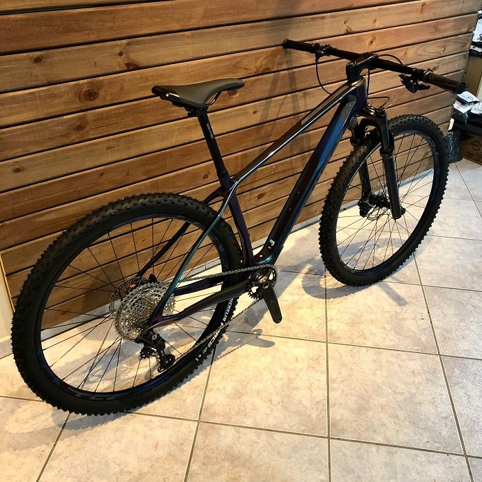 Comprar Bicicleta Impact Carbon Pro Shimano Deore 12v (Camaleão ...