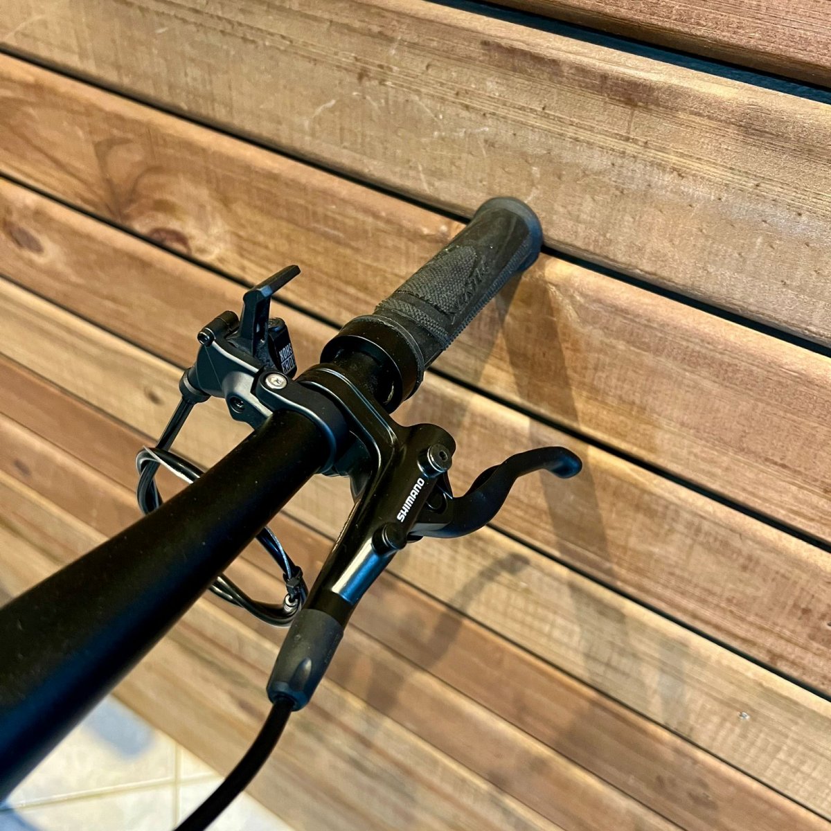 Comprar Bicicleta Impact Carbon Pro Shimano Deore 12v (Cinza e Dourado ...