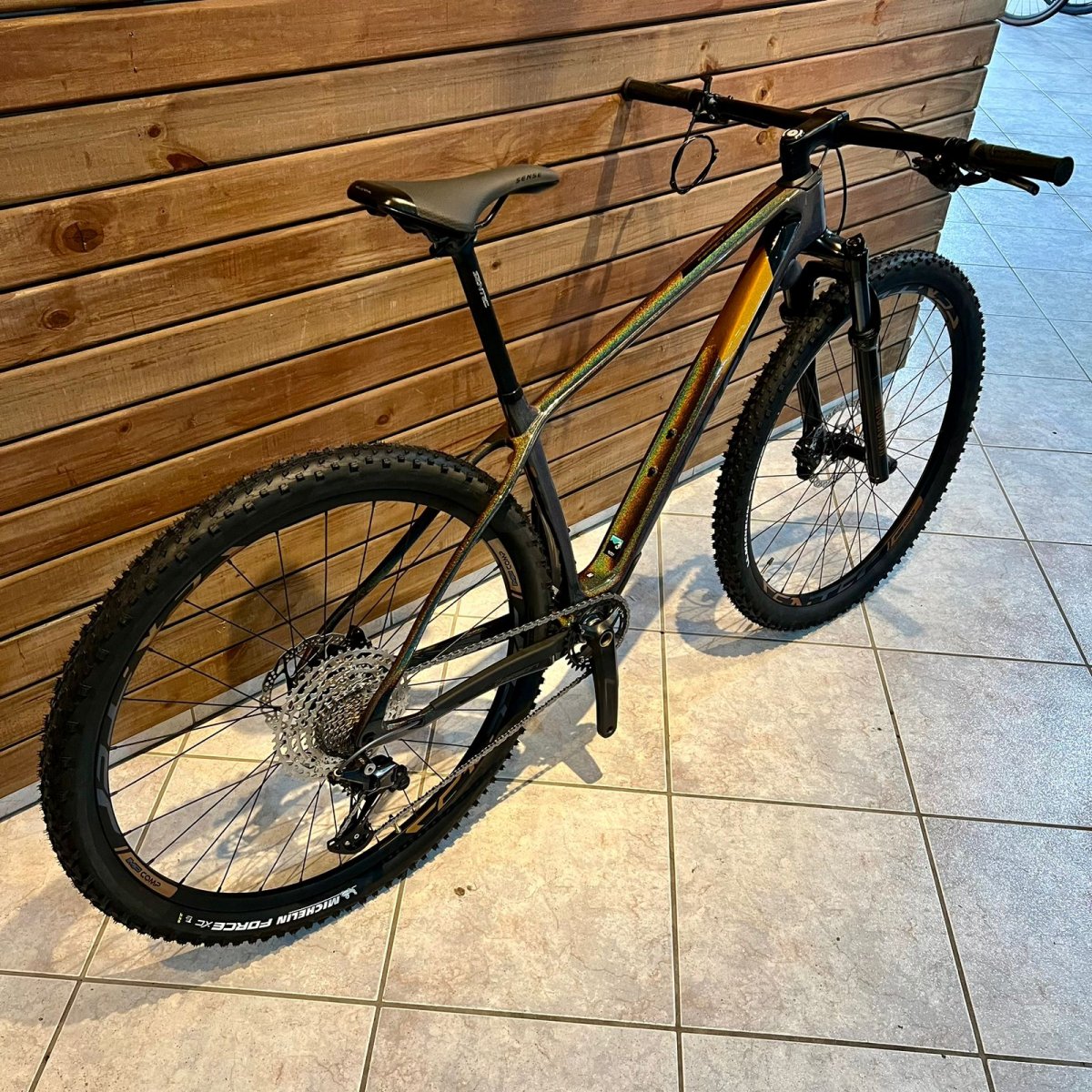 Comprar Bicicleta Impact Carbon Pro Shimano Deore 12v (Cinza e Dourado ...