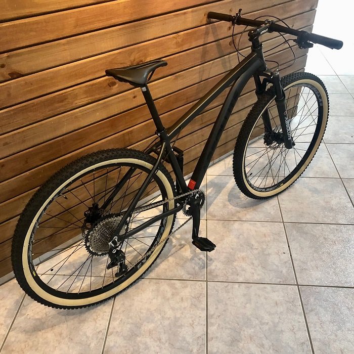 Comprar Bicicleta Nero IV Prime 12v (Grafite e Preto) - Absolute | BP ...