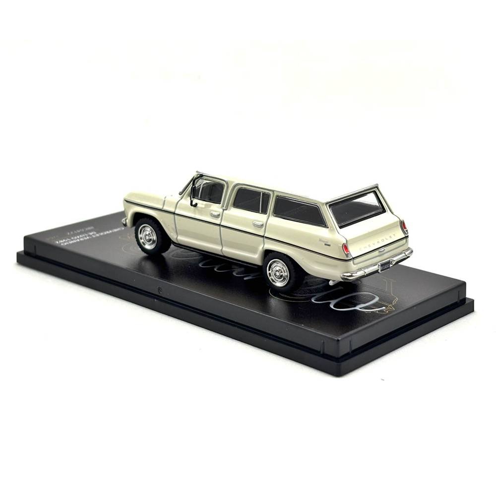 Miniatura Carro Chevrolet Veraneio de Luxo (1982) - Series 9 - Bege - 1 ...