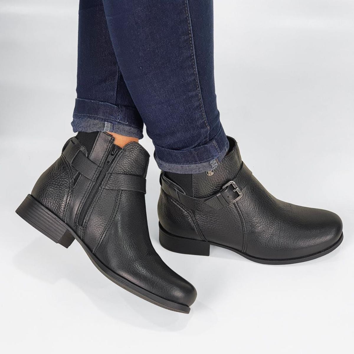 Bota Bottero Feminina Rasteira de Couro 348403 | Margil Calçados