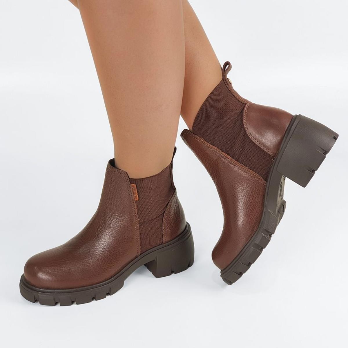 Bota Bottero Feminina Tratorada Chelsea em Couro 347203 | Margil