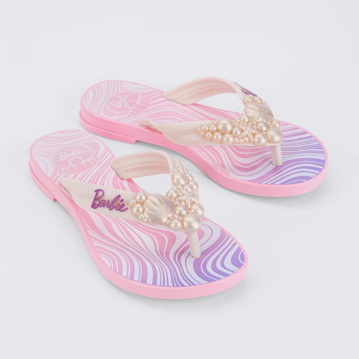 Chinelo Grendene Barbie Charme 22631 22631 AK459 - Rosa/bege - Chuteira Nike, Adidas. Sandálias ...