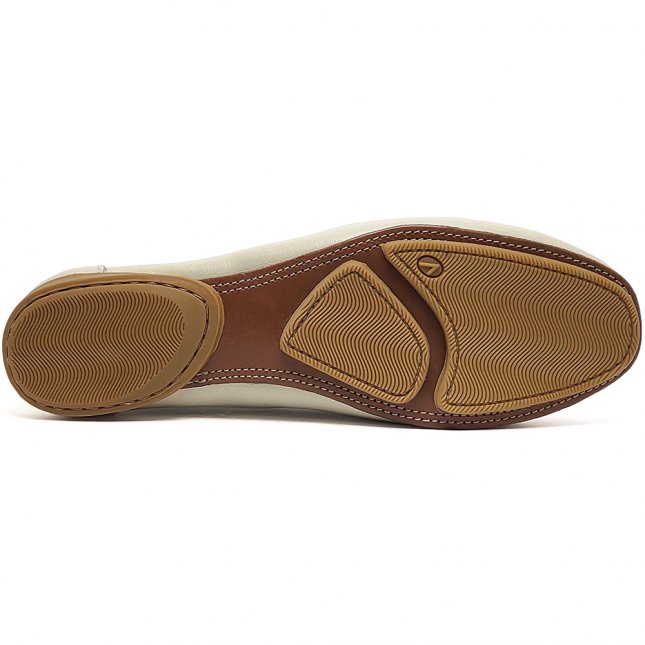 Compre diversas opções de OUTROS BICOS na Sapataria do Pedro