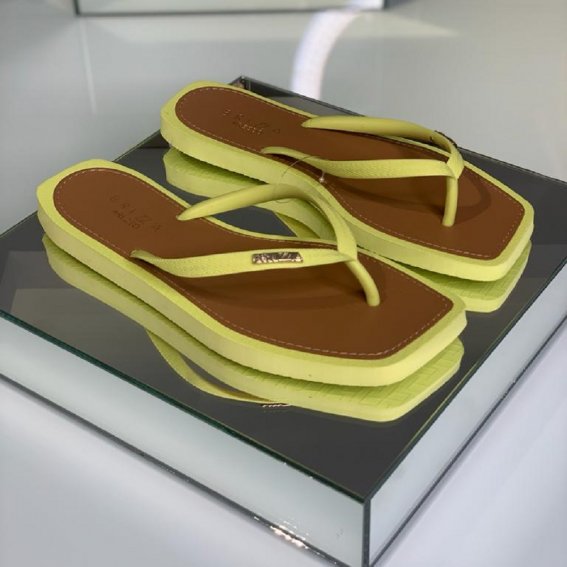 Chinelo de Dedo Brizza Arezzo