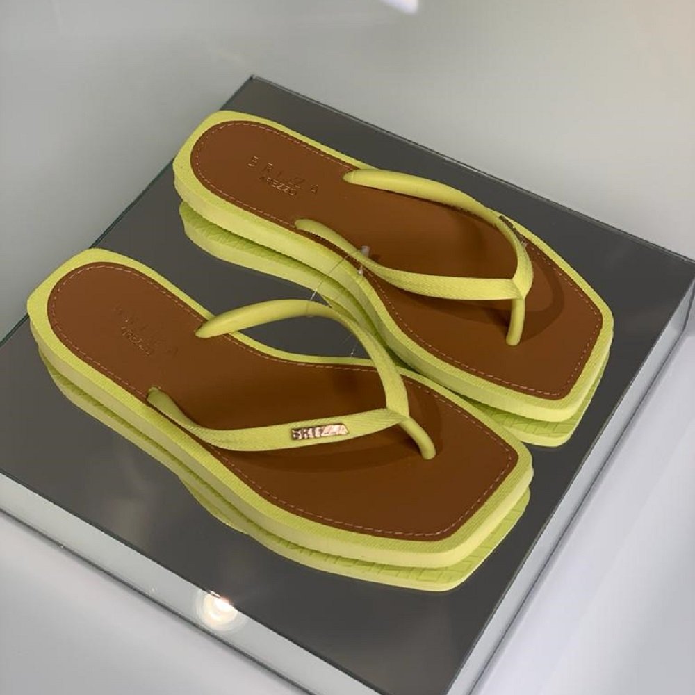 Chinelo de Dedo Brizza Arezzo