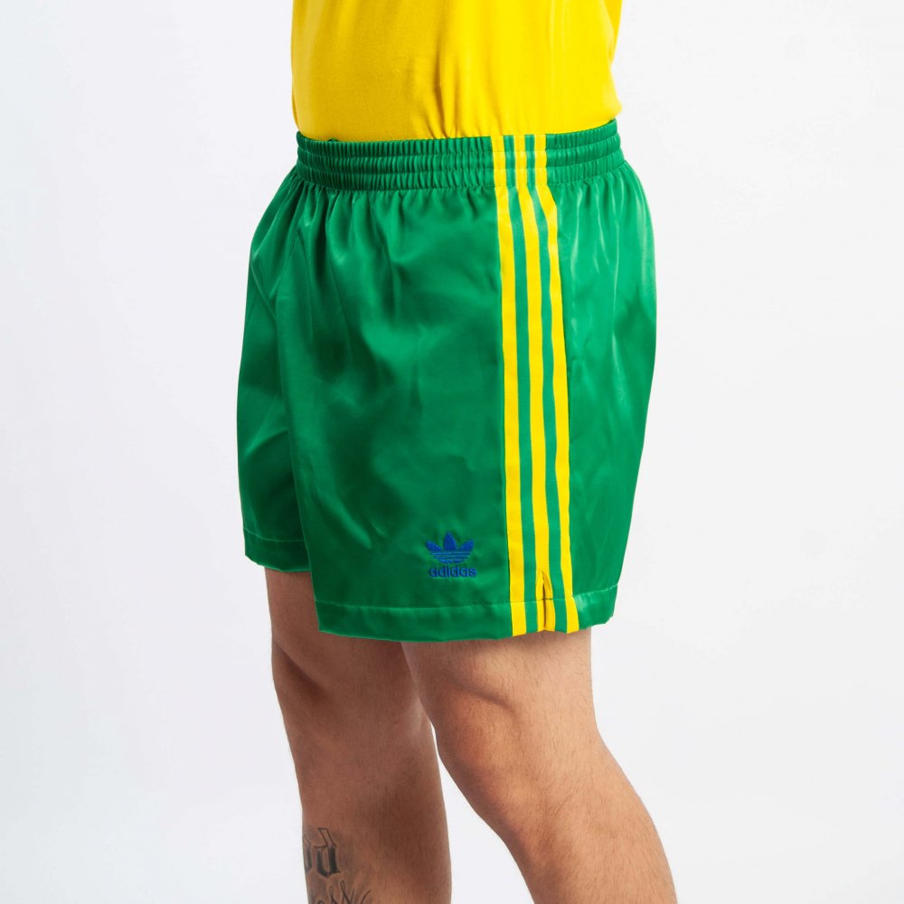 Shorts Curto Fb Nation Adidas Originals