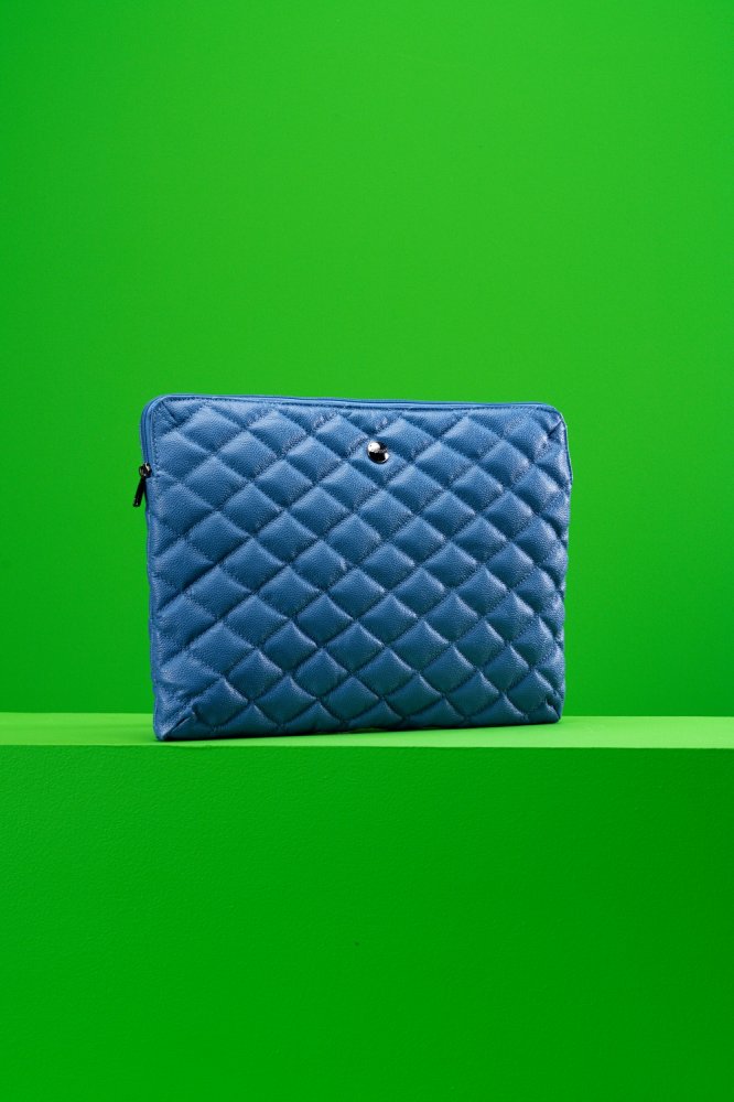 Studio Kalline - Case de Couro para Notebook 16"