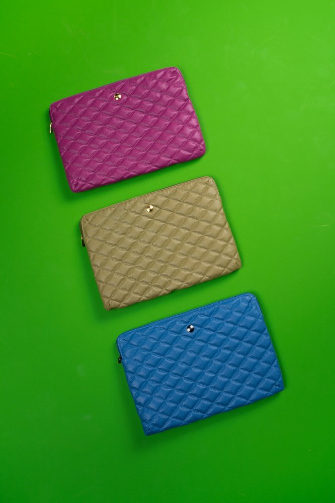 Studio Kalline - Case de Couro para Notebook 16"