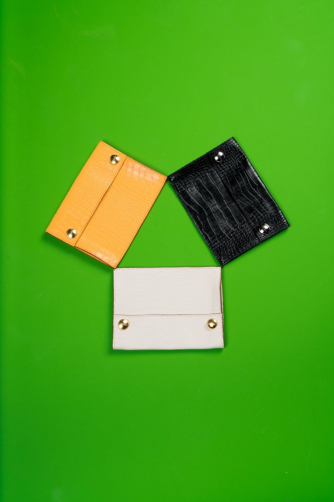 Studio Kalline - Porta Documentos de Couro Volpi