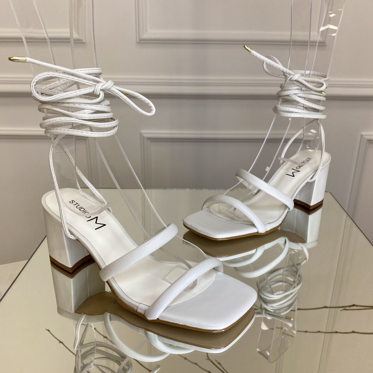 SANDÁLIA DUAS TIRAS SALTO BAIXO BLOCO PRI 201011