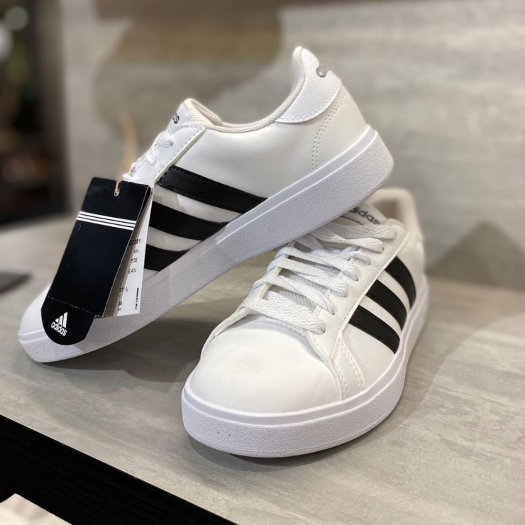 Tenis Adidas Grand Court TD